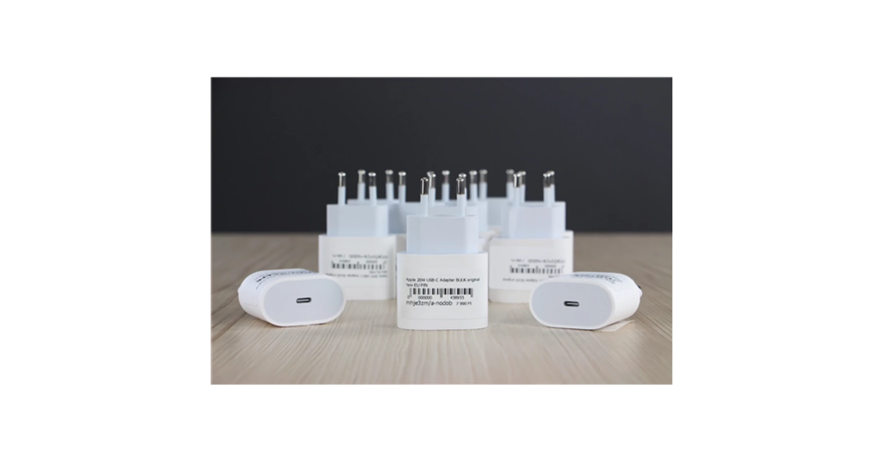 Apple 20W USB-C Adapter BULK original new EU PIN - iCrew webáruház